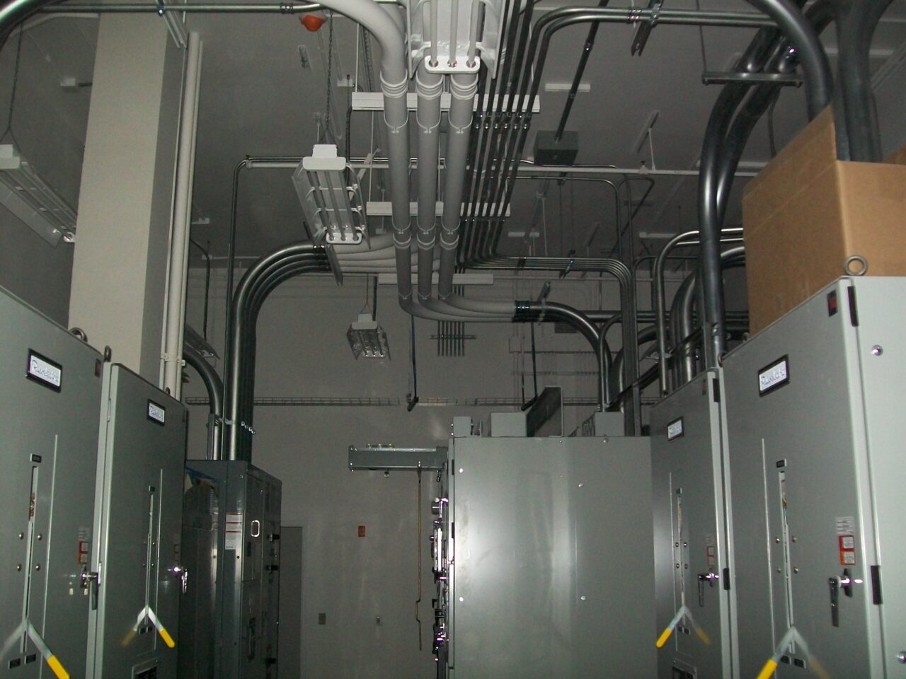Class 3 Data Center - Arrow Electric, Inc.